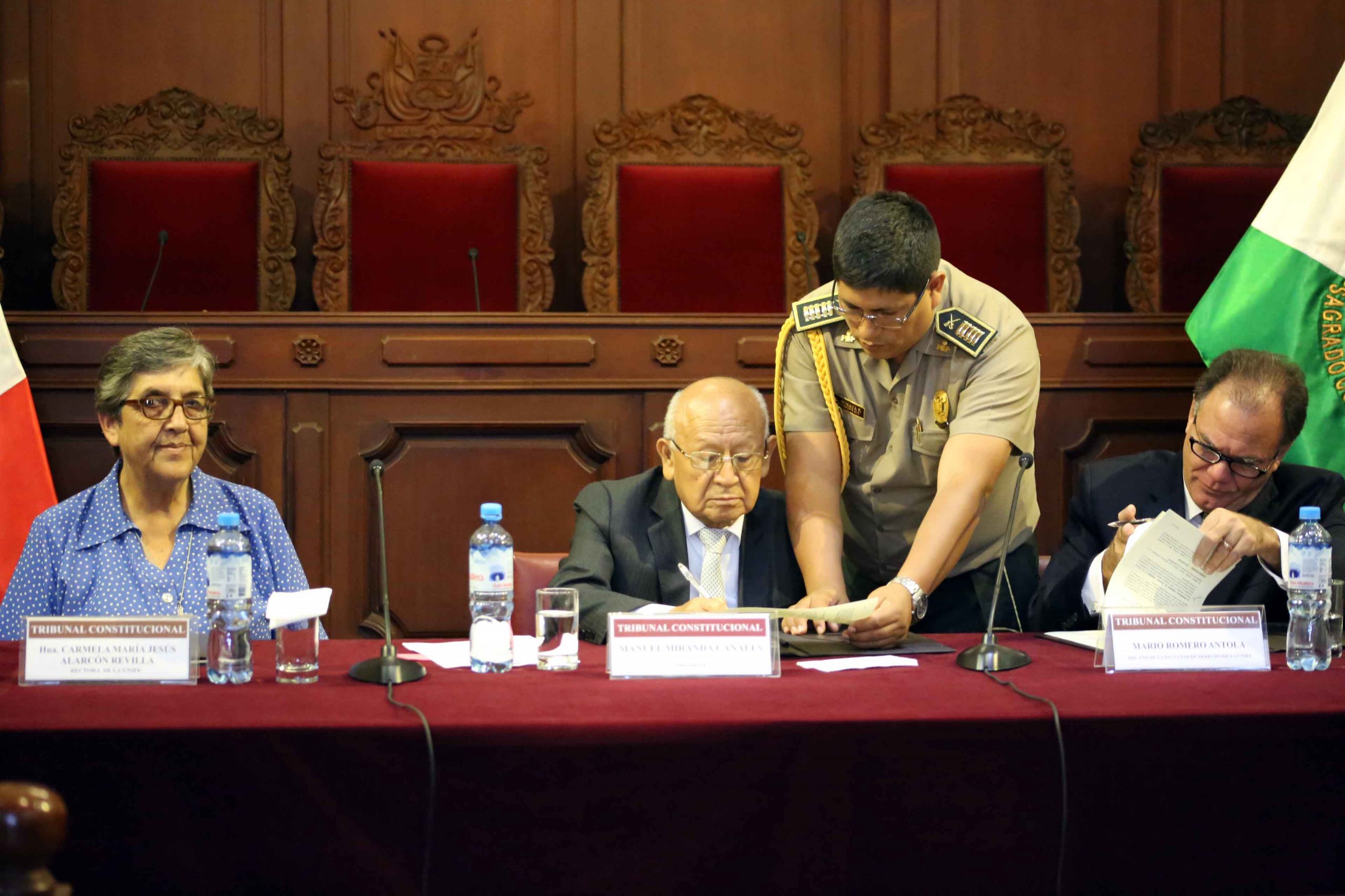 Tribunal Constitucional SuscribiÓ Convenio De CooperaciÓn